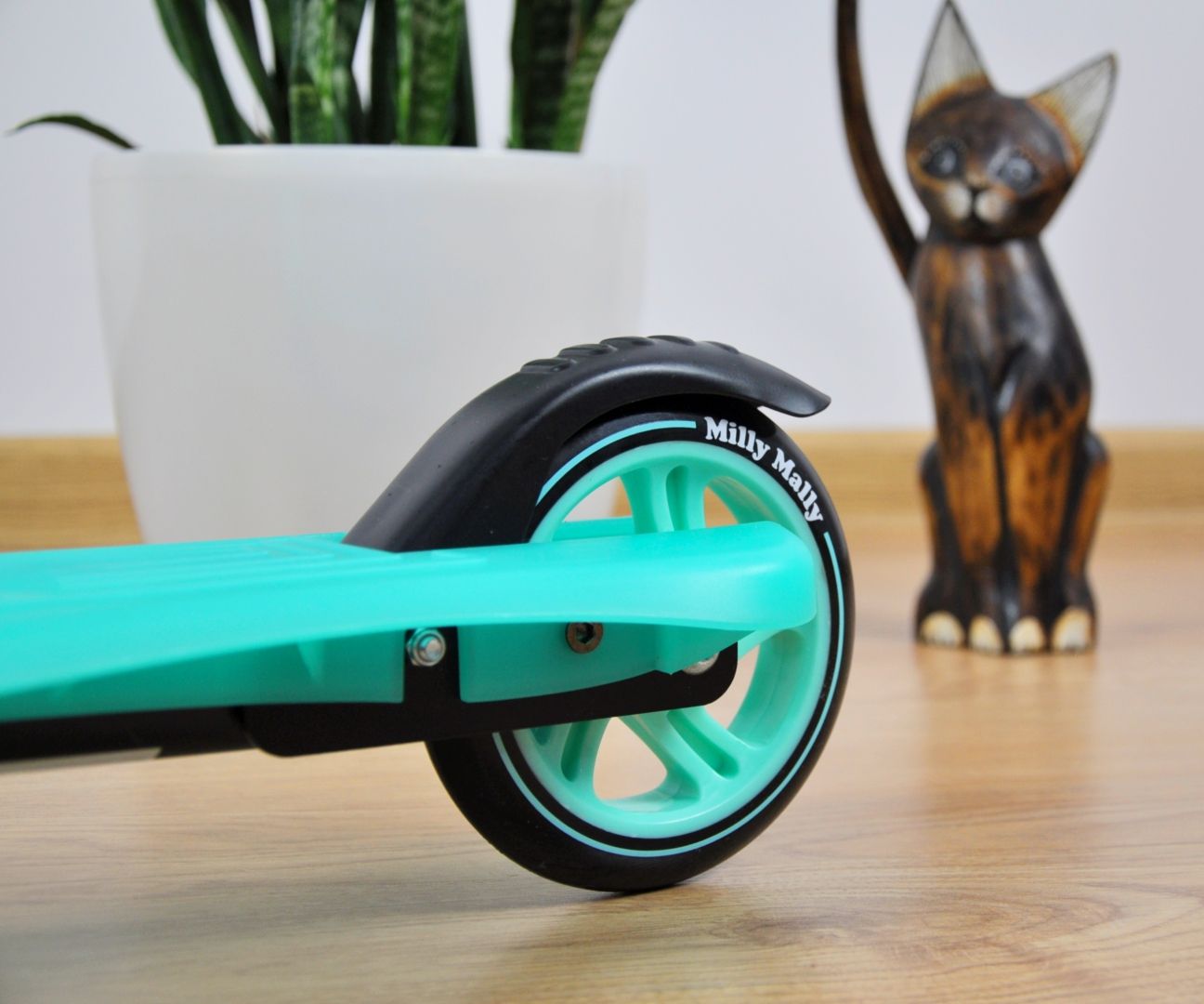 Transform Playtime with the SMRAT Folding Scooter - Innovative ...